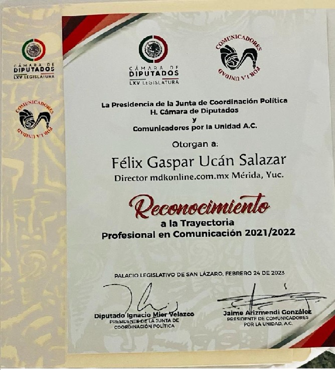 Reconocimiento a la trayectoria de tres distinguidos comunicadores ...