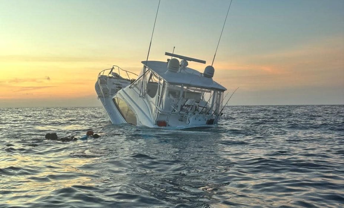 Yate Se Hunde en Progreso; Armada Rescata a los Tripulantes